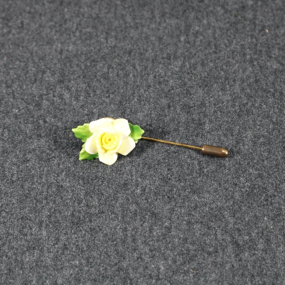 Jewelry | Vintage Porcelain Flower Pin | Poshmark